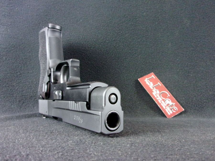 Sig Sauer P220 Elite 45ACP 4.4" Nitron Black NEW 220R-45-BSE - Semi ...