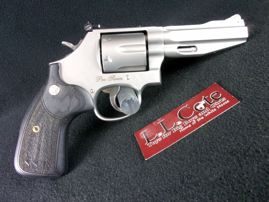 Smith & Wesson 686 SSR Pro Series 357 Mag 4" NEW 178012 - Revolvers at ...