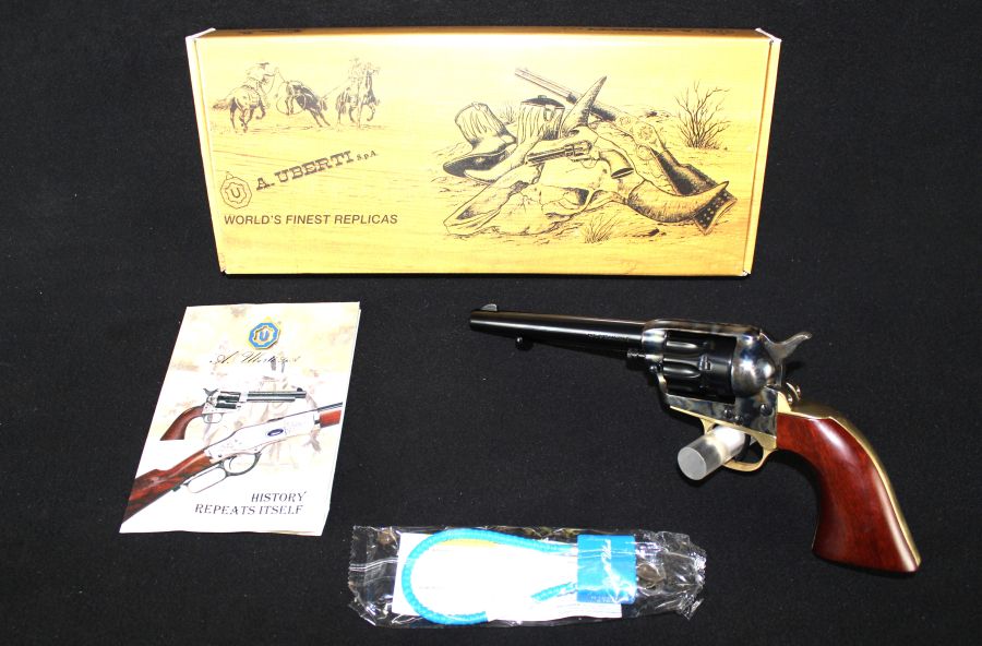 Uberti 1873 Cattleman Stallion 22lr 5.5” Walnut NEW 349883 - Revolvers ...